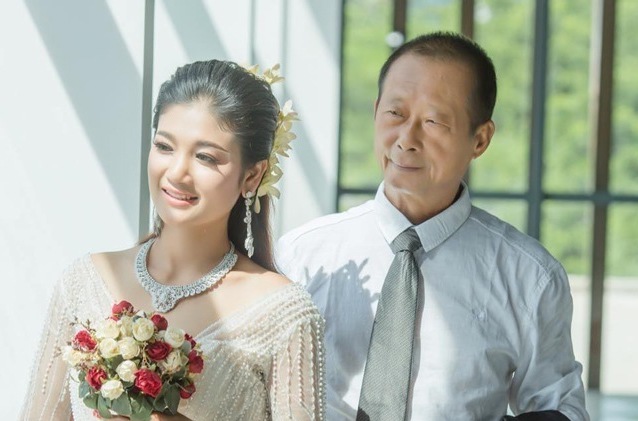 Việt kiều Mỹ già về nước cưới vợ trẻ “ở Việt Nam phụ nữ rẻ như bèo”chỉ cần bỏ ra vài ngàn đô tha ...